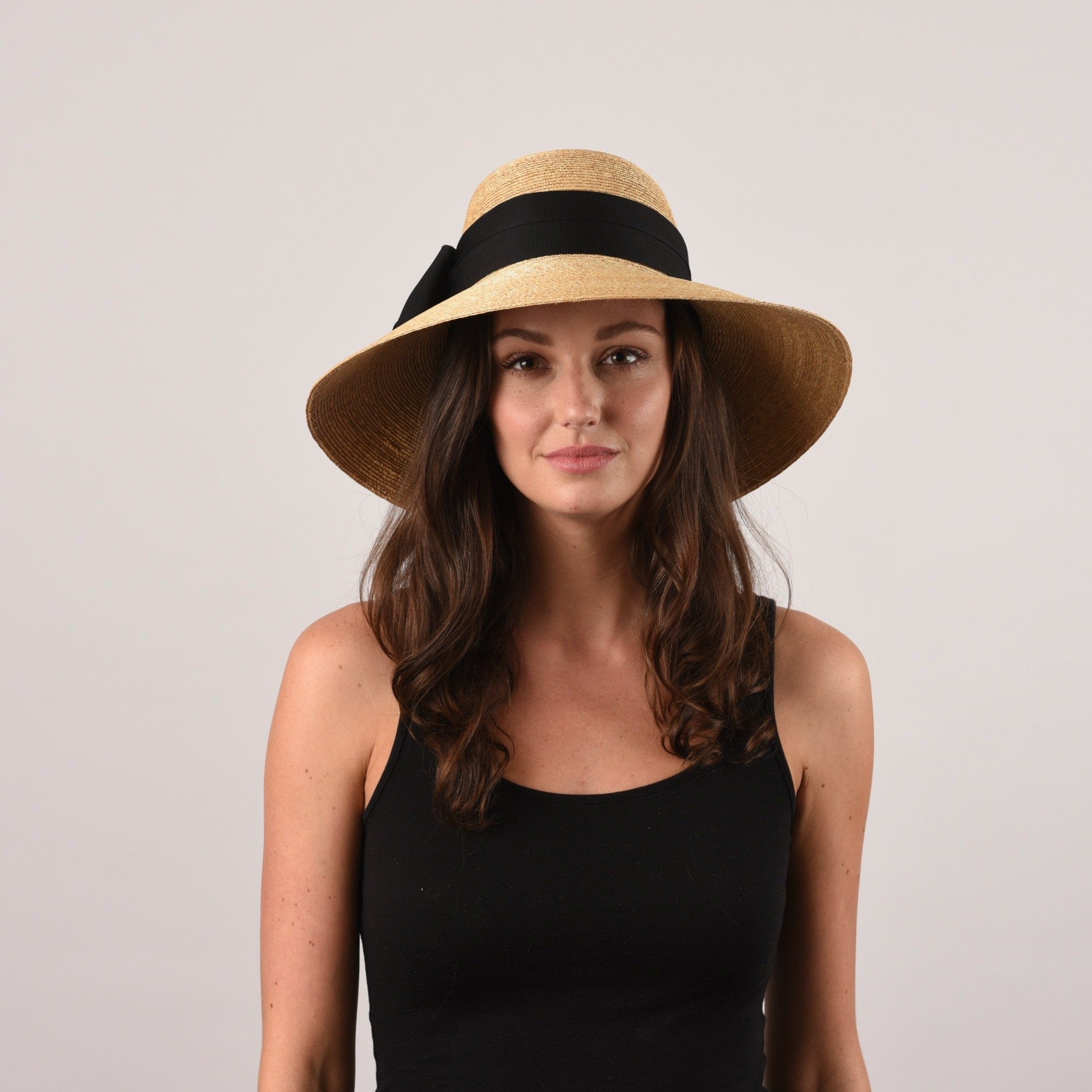 Women's Medium Brim Straw Hat with Ribbon - Peter Beaton